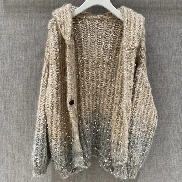 Lena Vie Boutique | Sweaters | Live Show Listing Sparkle Soft Bishop ...